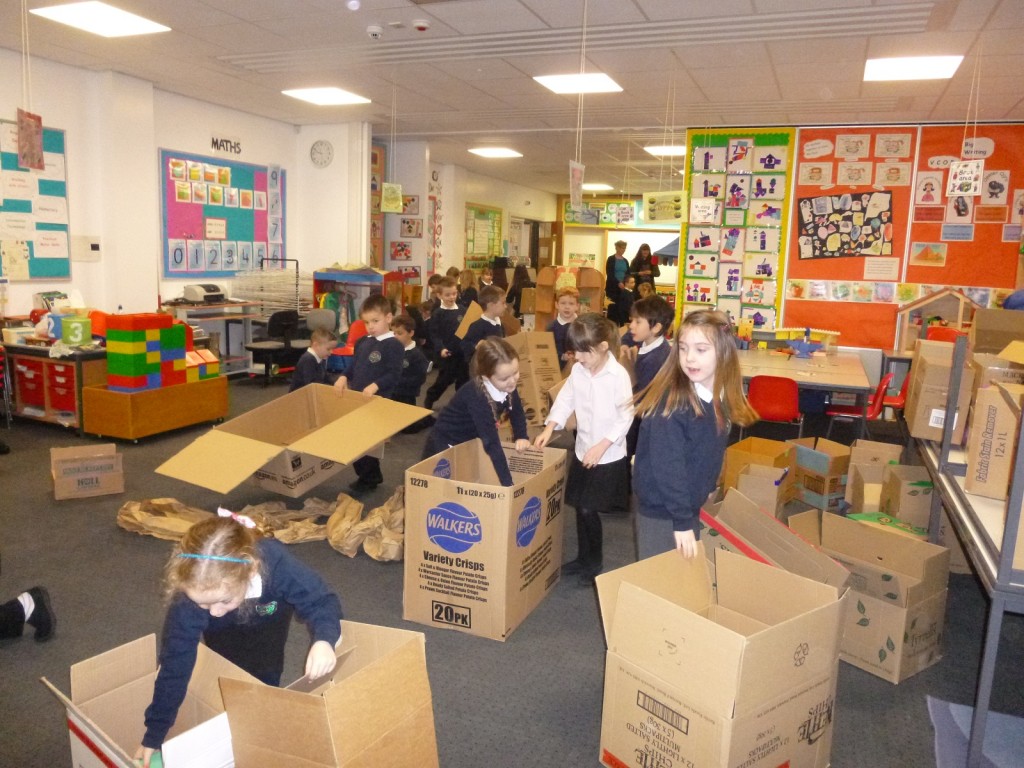 Lochgilphead Primary – The Cardboard Classroom | SAL