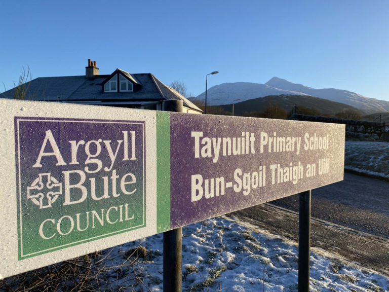 New school sign – Taynuilt Primary School and ELC