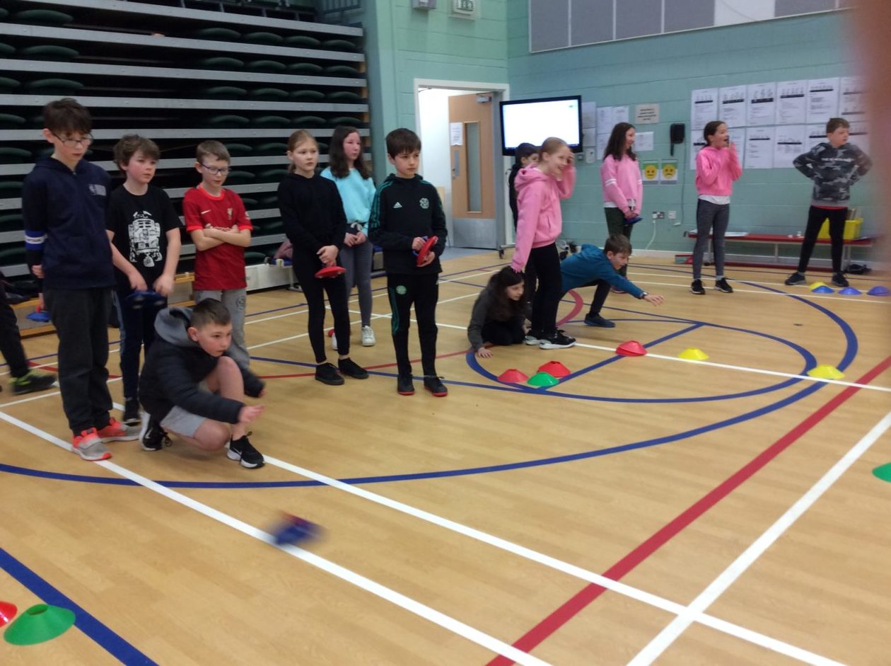 P6R – Curling in PE – Sharing Our Learning @ HOB