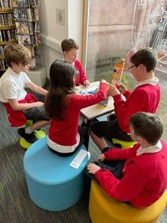 P7 – Visit to Banchory Academy Library – Sharing Our Learning @ HOB