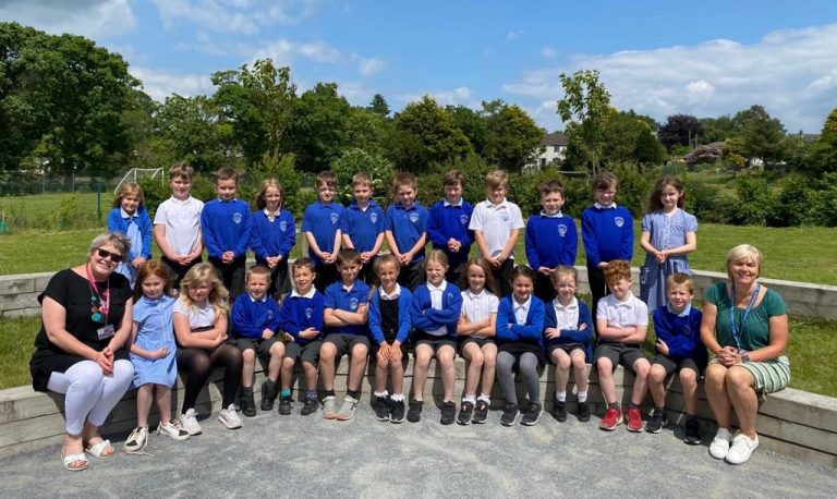 Dalbeattie Primary School | Believe and Achieve