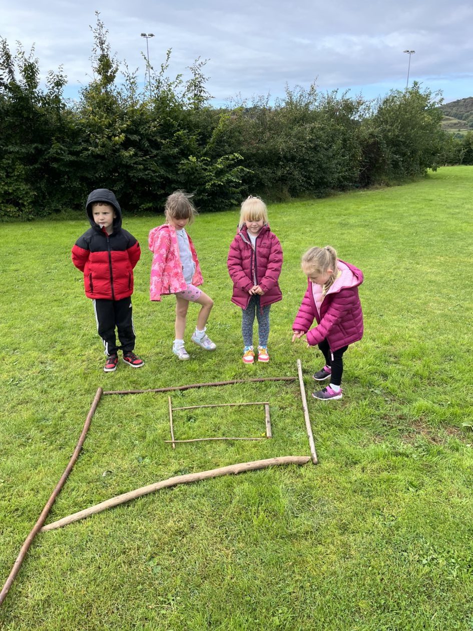 Maths Outdoor Learning – Maths Week Scotland | Dalbeattie Primary School