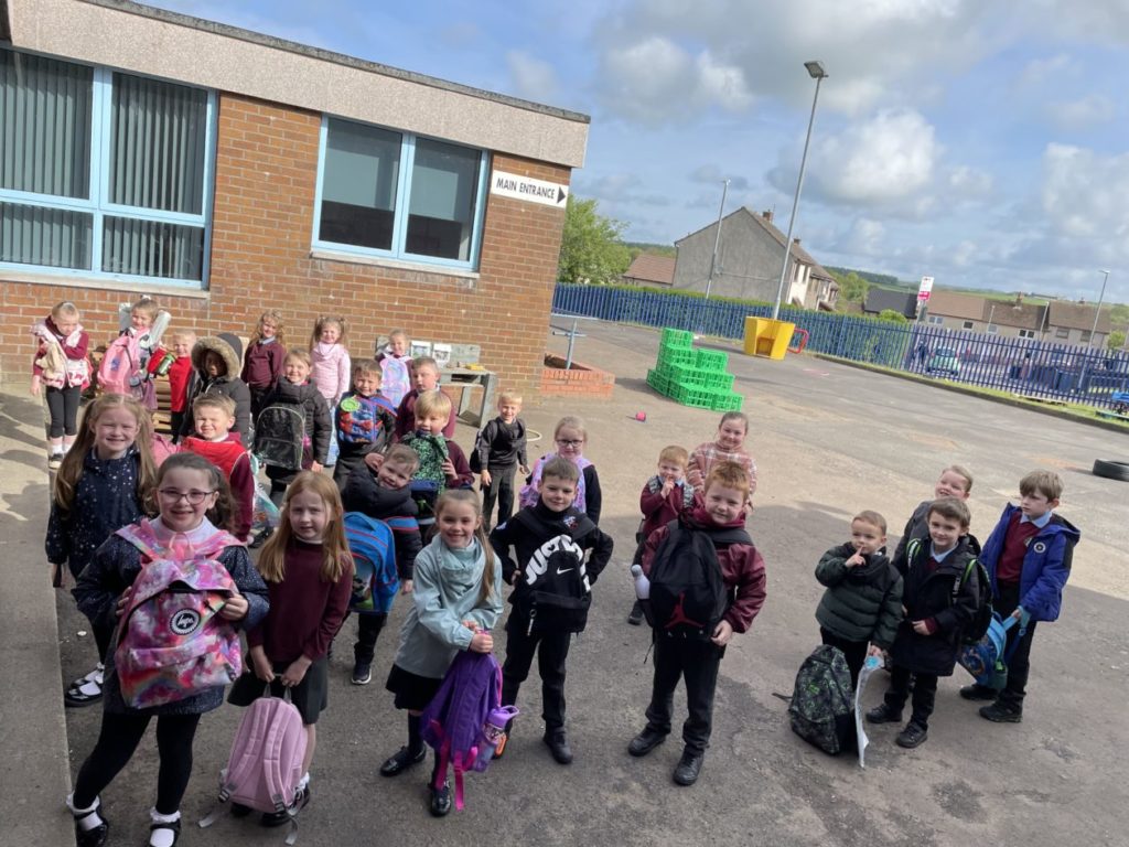 Walk to school week | Catrine Primary School