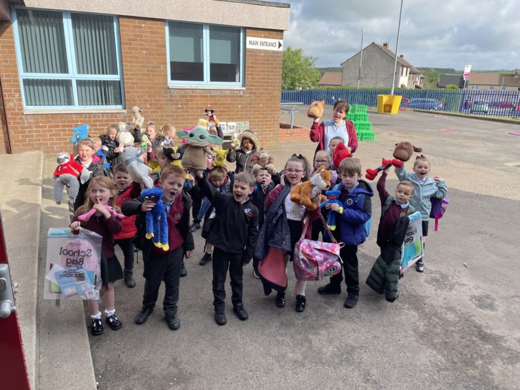 Walk to school week | Catrine Primary School