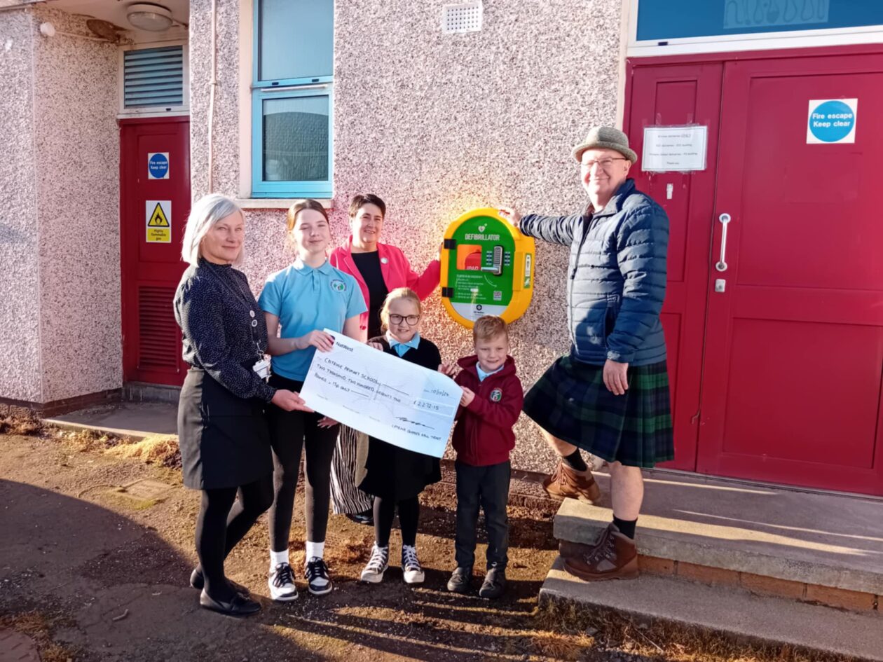 Defib 4 | Catrine Primary School