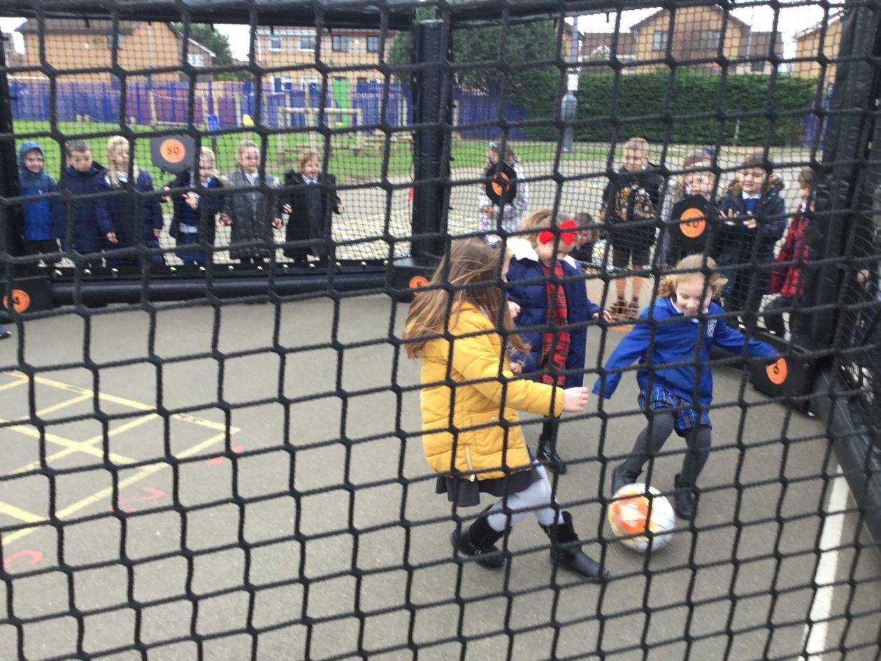 Hexagol | Primary 2 Mrs MacNee/Mrs Smith