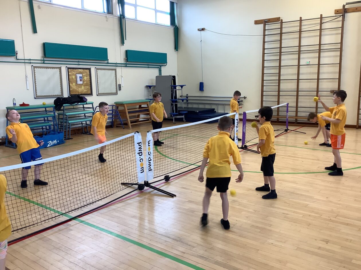 Tennis 2 | Primary 3/4