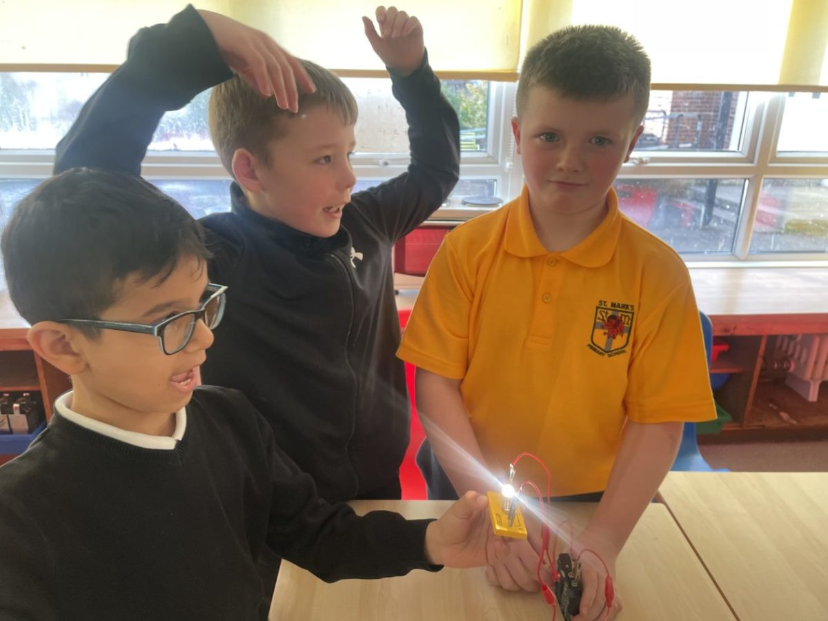 STEM – electrical circuits – P6 2019 – 2024
