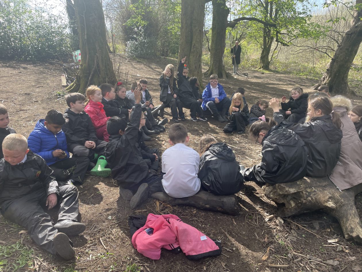 Forest school, spring scavenger hunt – Class of 2024