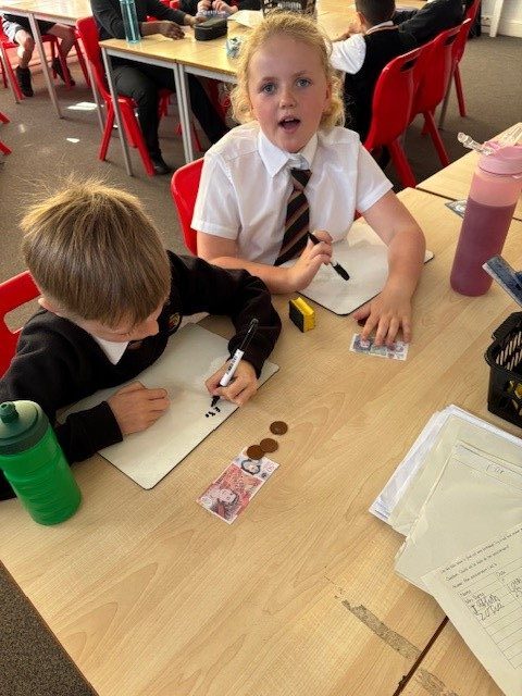 Money | Primary 4a 24/25