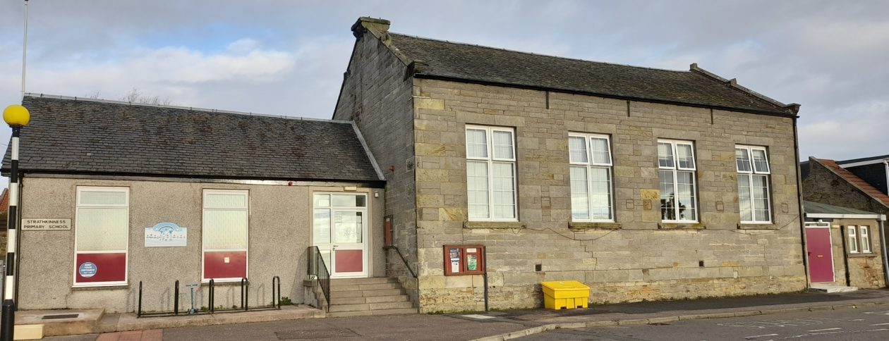 STRATHKINNESS PRIMARY SCHOOL