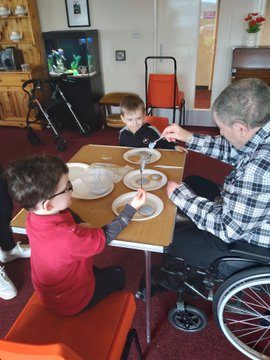 Intergenerational Learning | Binnie Street Childrens Centre
