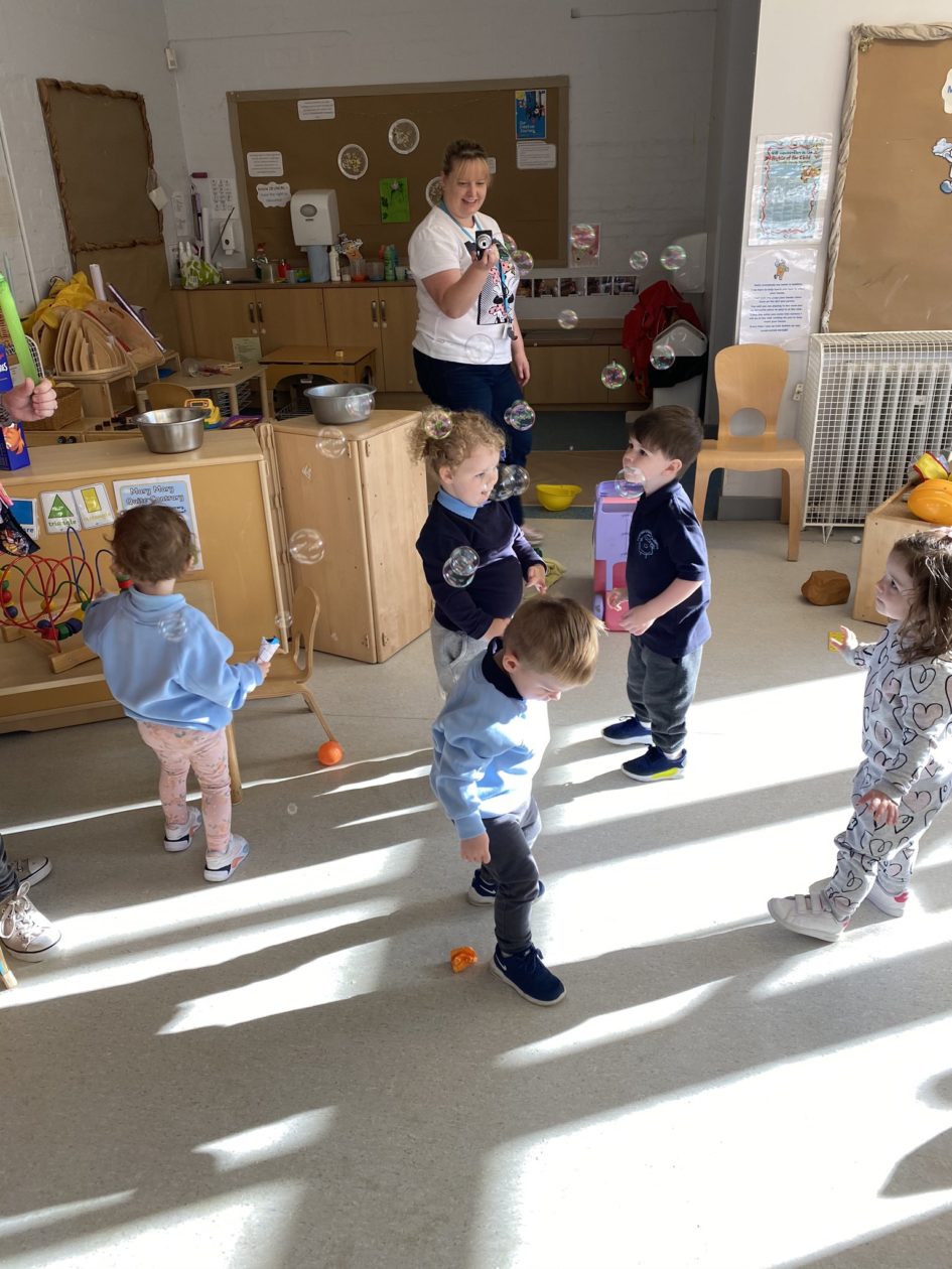 Learning and Teaching | Larkfield Children's Centre