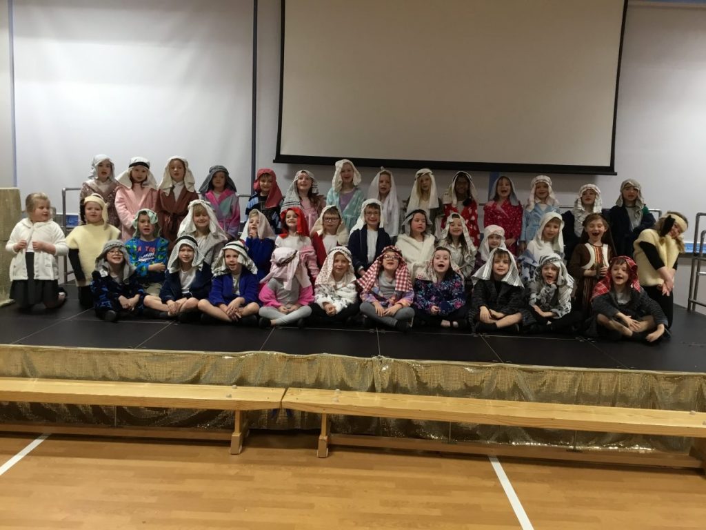 School Christmas Show 2019 | Moorfoot Primary School, Nursery Class and ...