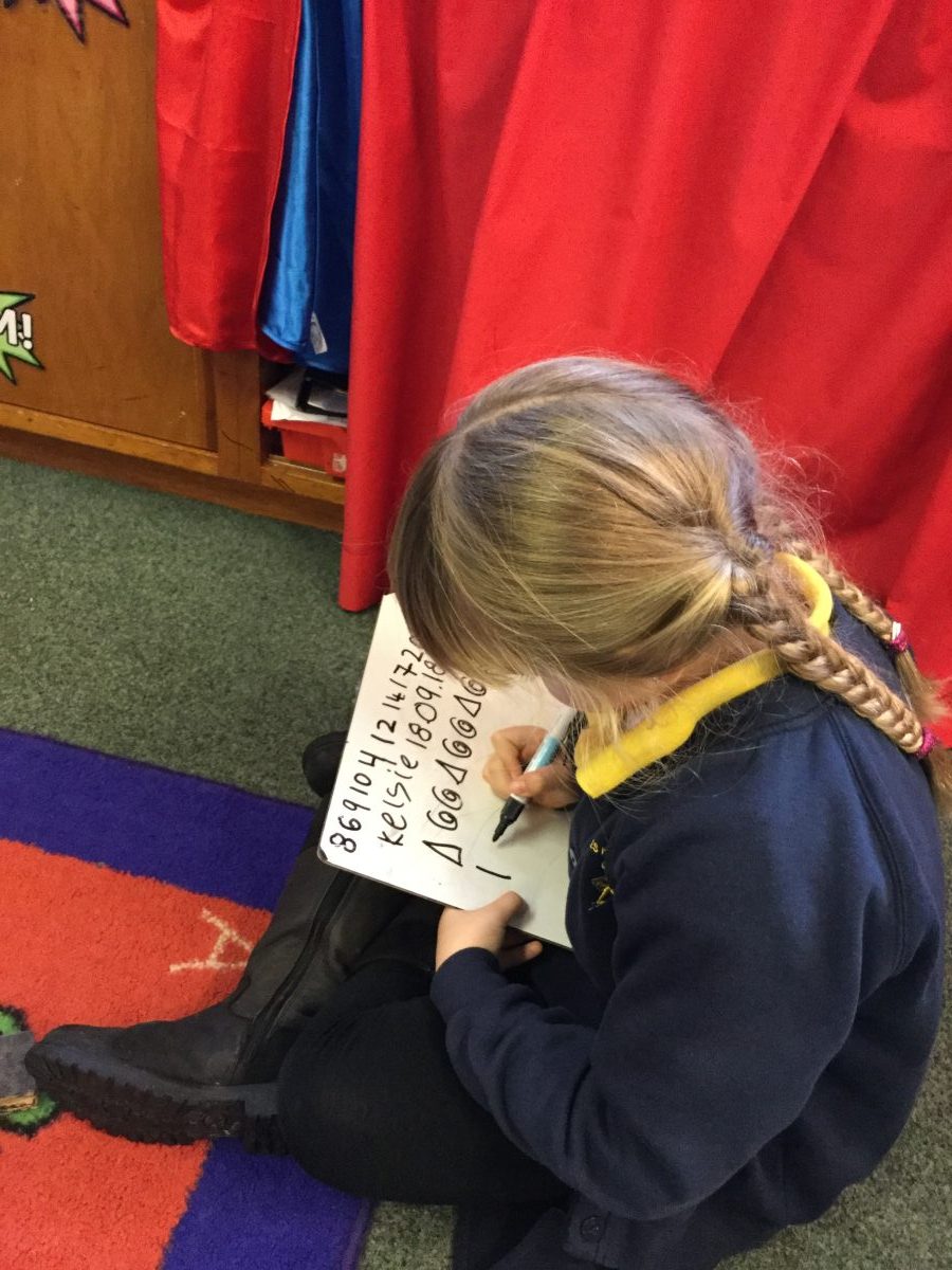 Creating continuous patterns