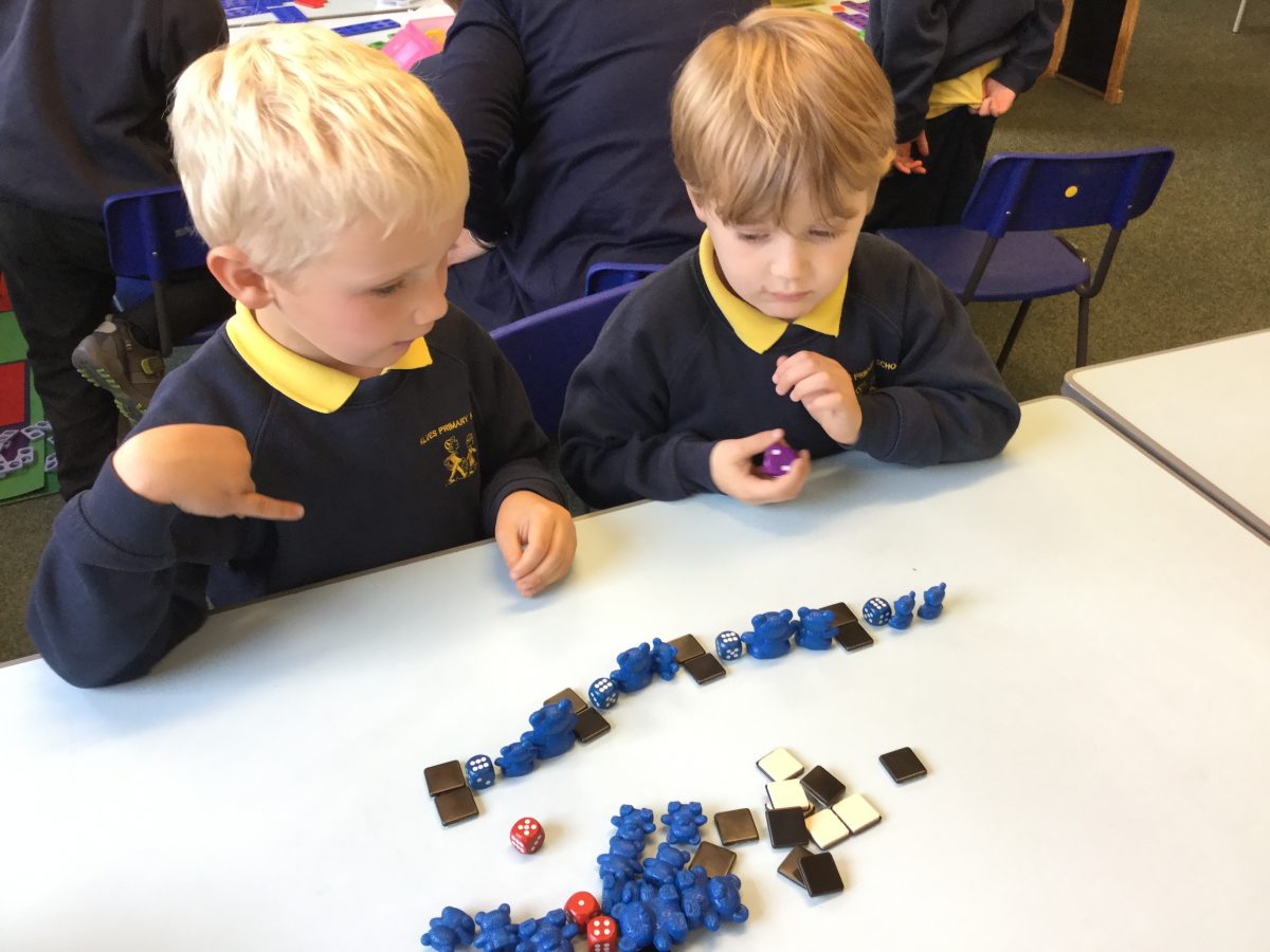 Creating continuous patterns