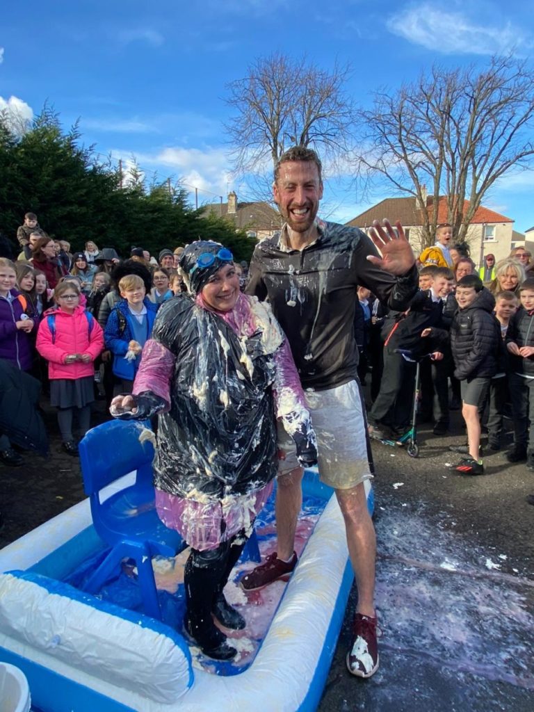 Gunging 2 | Lochfield Primary School