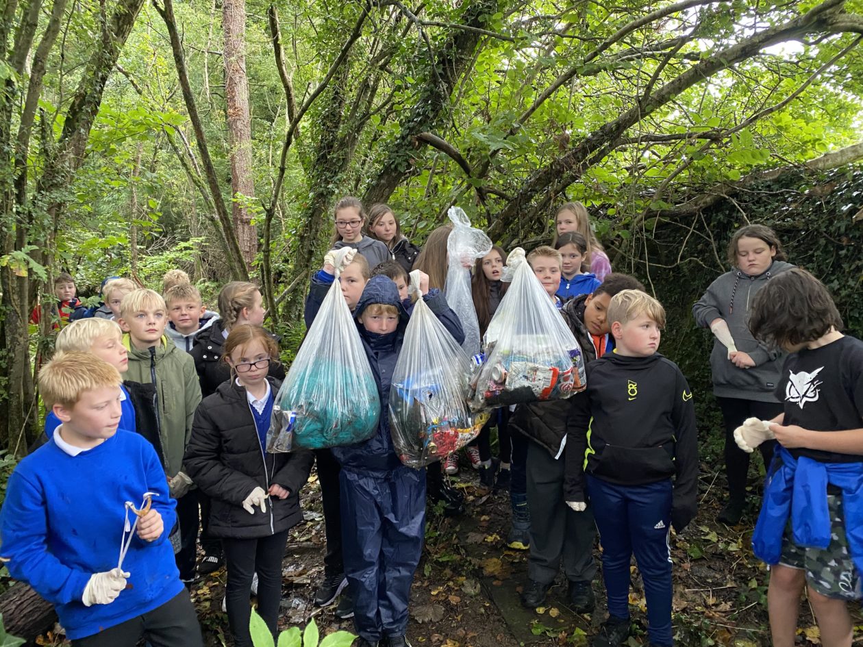 Community Litter Picking | Dailly Primary School & Early Years Centre