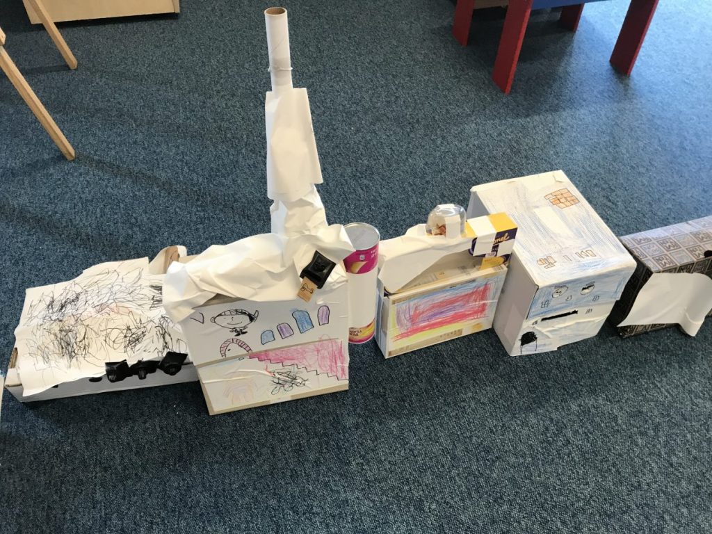 Primary 1 Junk Model Street | Kingsland P2 21/22