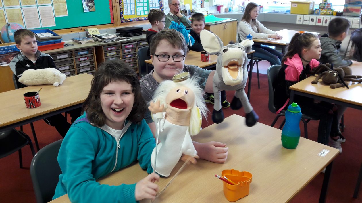P6 Puppet Workshop | Bell's Brae Primary School