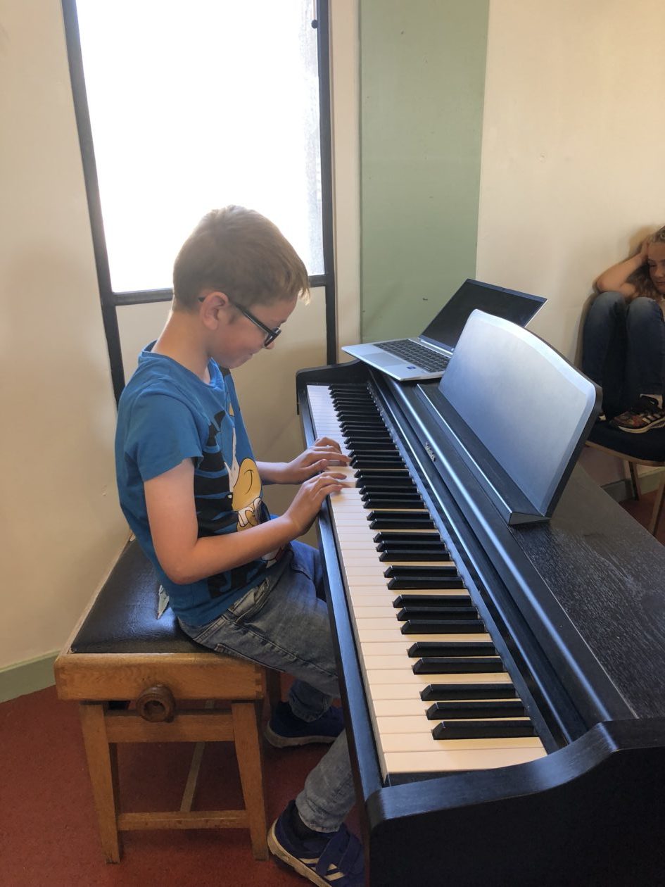 How Do Instruments Make Sound? Project | Cunningsburgh P3/4/5 Class ...