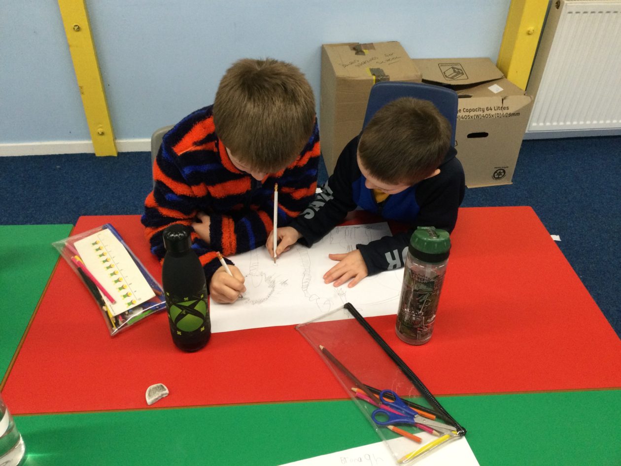 Working together | Primary 1