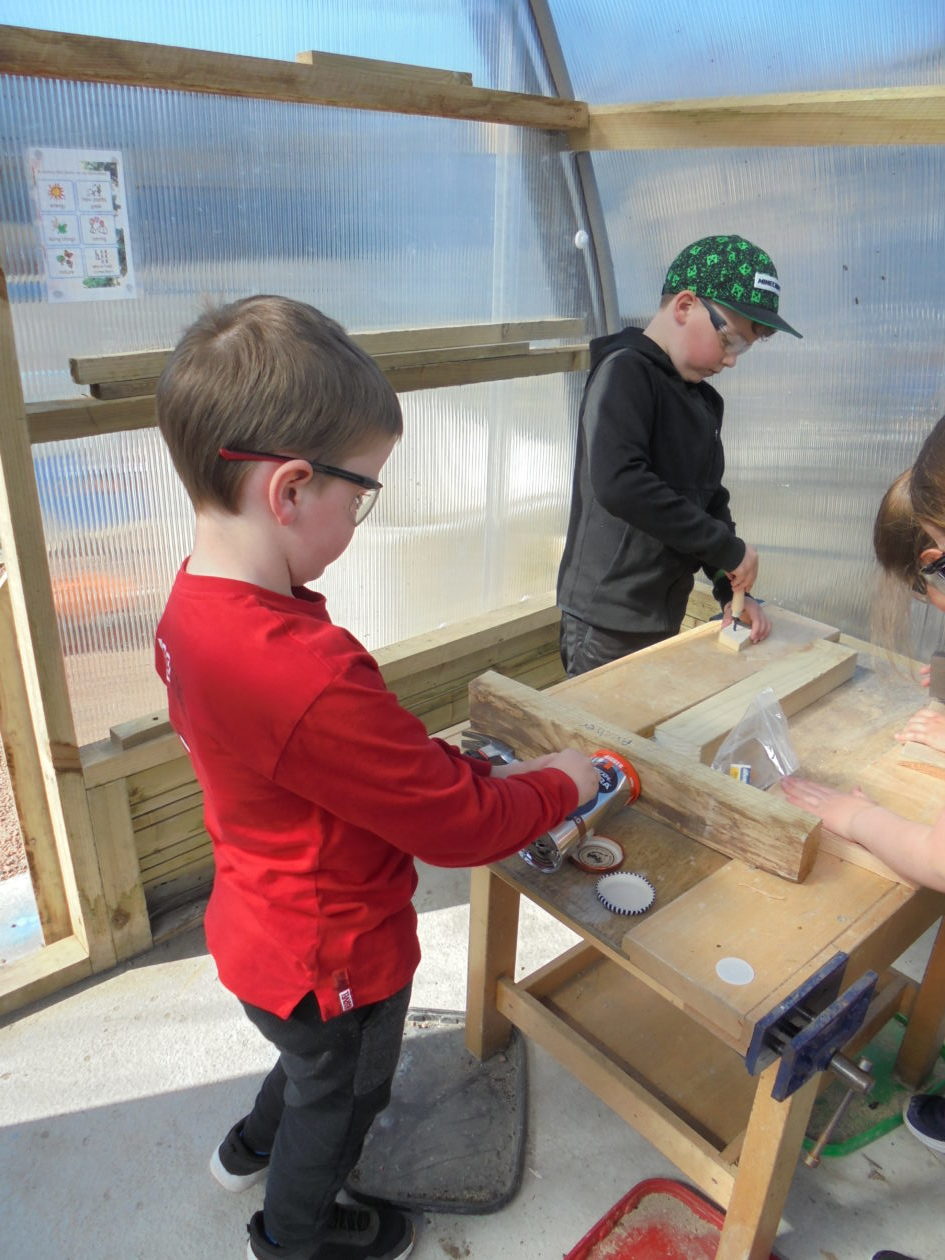 P2 – 4 Woodwork