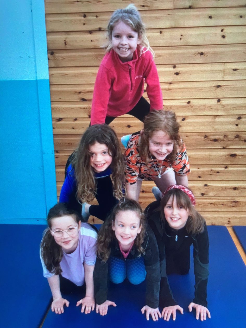 Human pyramid – Whiteness Primary 3/4