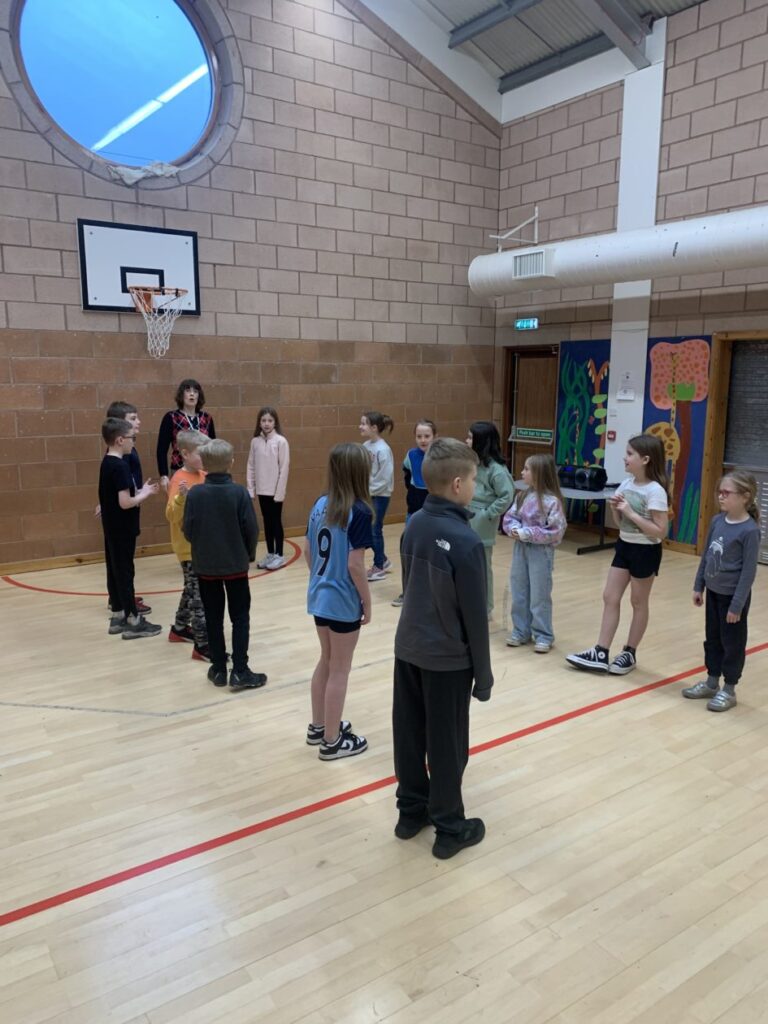 Shetland dancing with Maria – P5 – P7 Blog Lunnasting