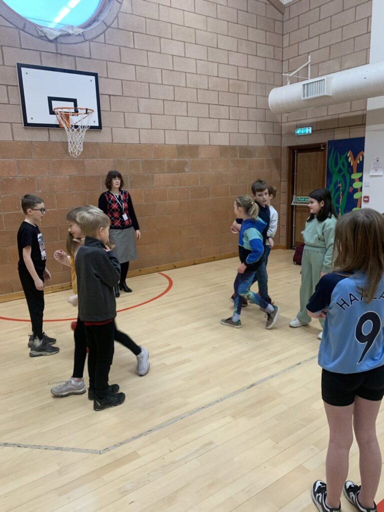 Shetland dancing with Maria – P5 – P7 Blog Lunnasting