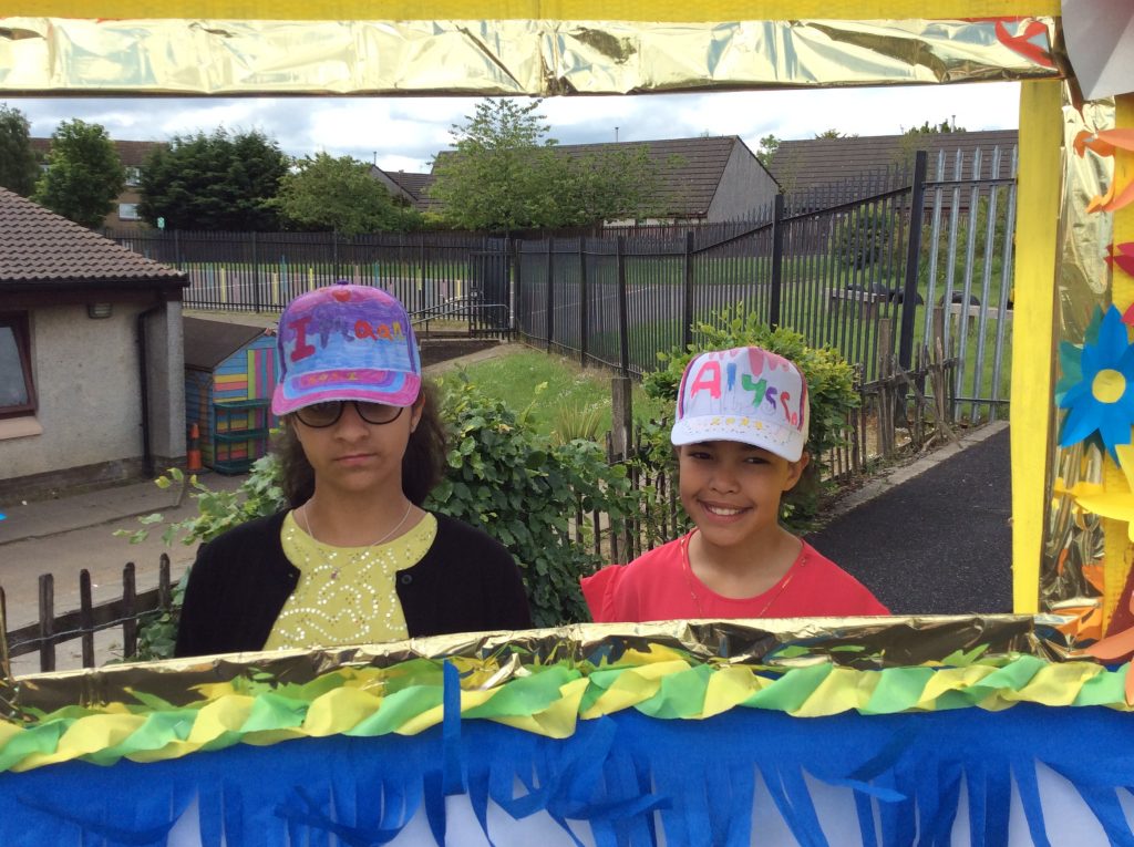 IMG_0729 – Carmondean Primary School Blog