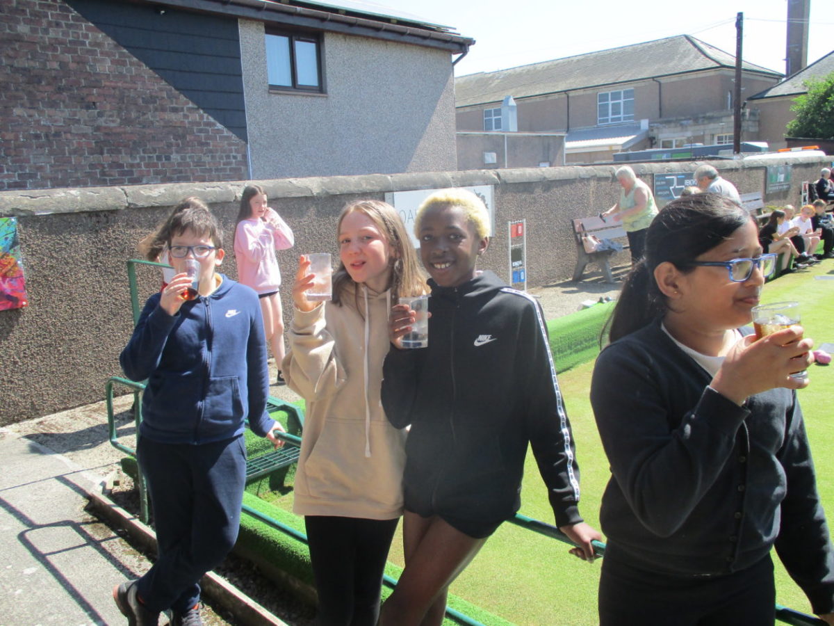 East Calder Bowling Club -Community Hub visit - East Calder Primary School