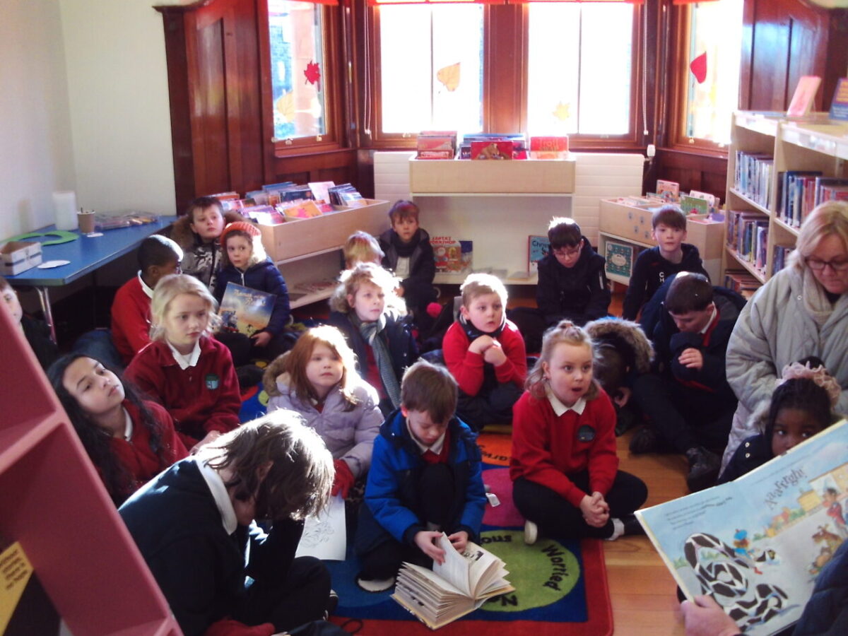 Library Visit – Woodmuir Primary School Blog